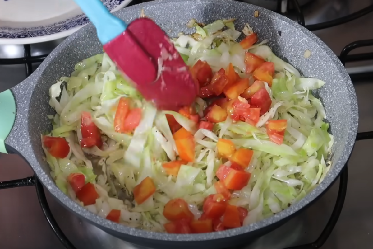 Salada de repolho refogado - Receitas da Tia Zilda